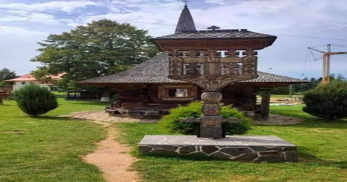 Atracţia turistică MANASTIREA MOISEI | Moisei, Maramureș