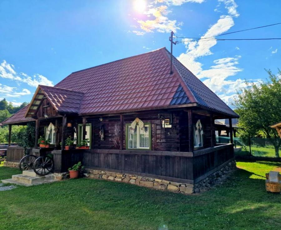 Cazare la cabana CASA TRADITIONALA din Borsa, Maramureș